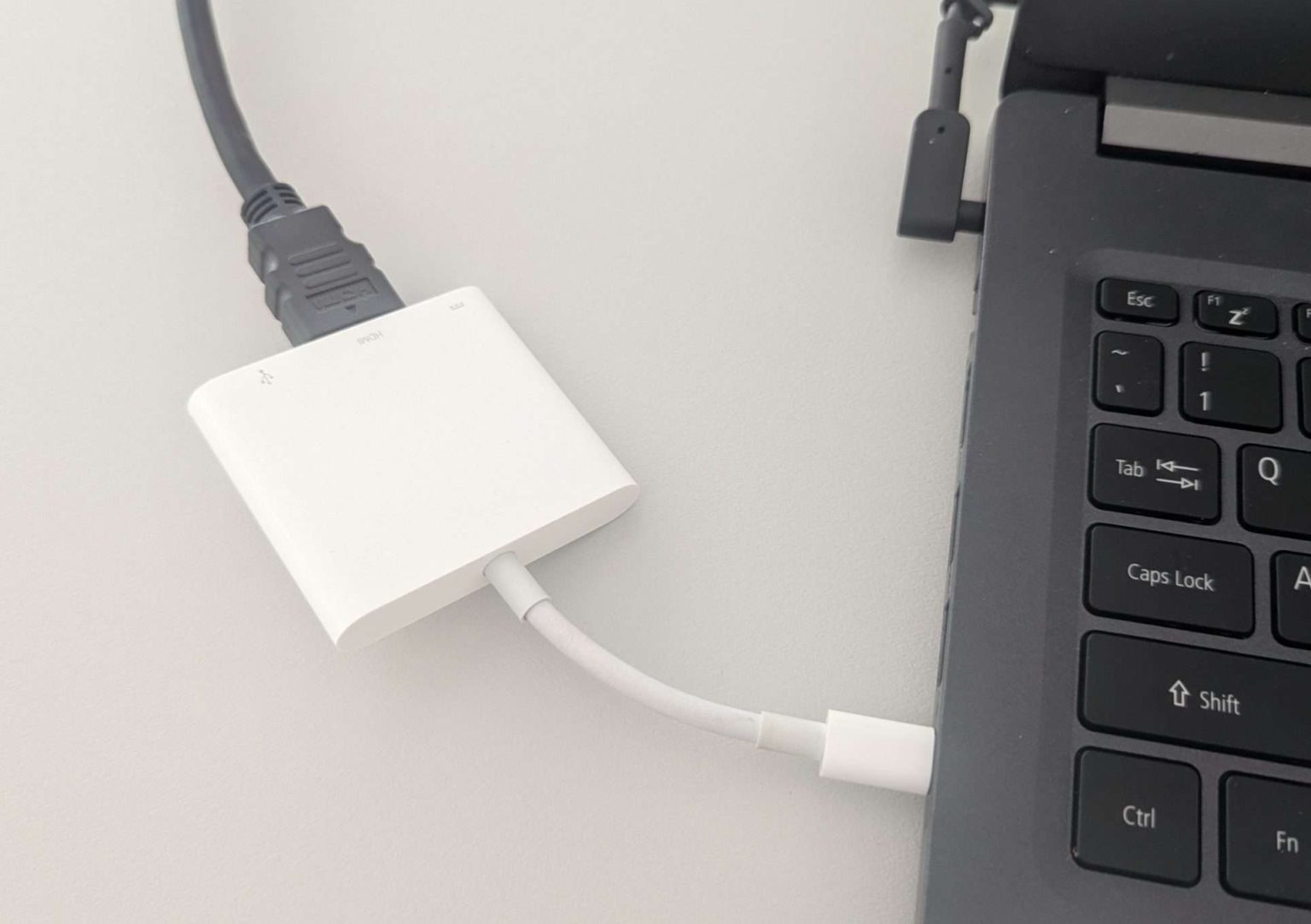 Connecting laptop to screen – HDMI Cable - The Youth Coalition of the ACT